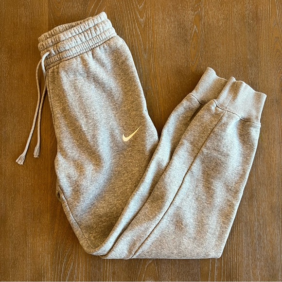 Nike | Pants & Jumpsuits | Nike Womens Sweatpants | Poshmark